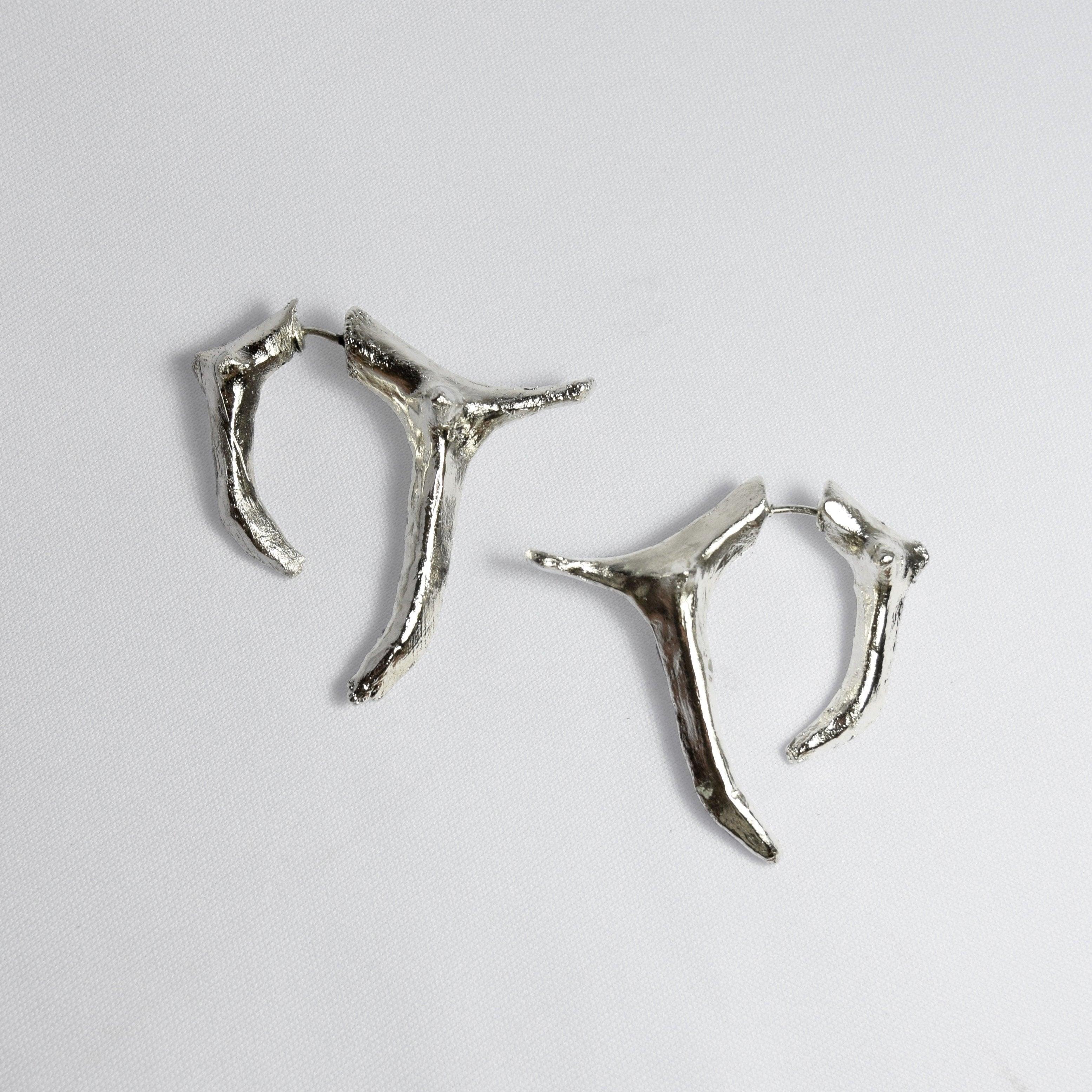 Bone Earrings – ap0cene