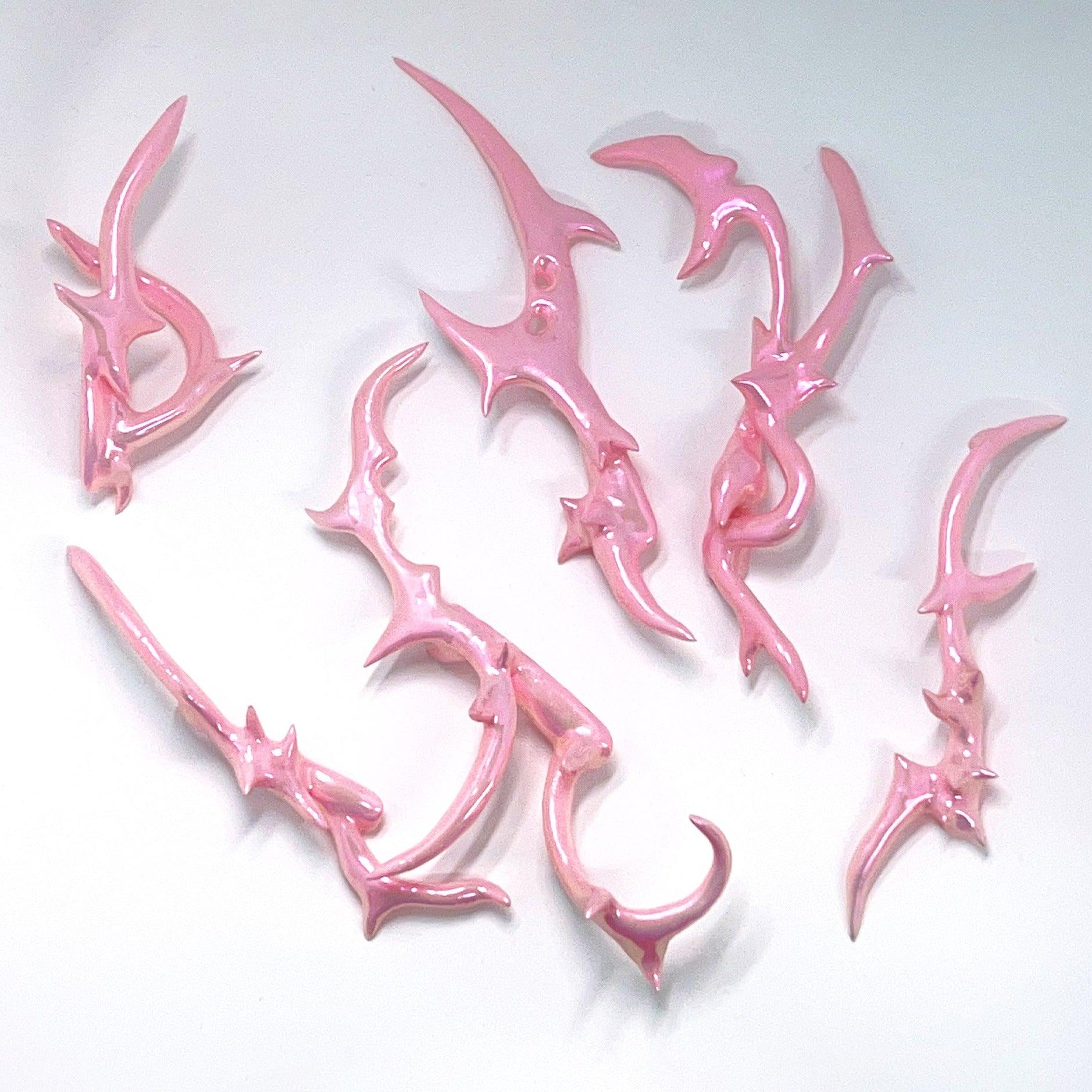Pink Talon Nails – ap0cene